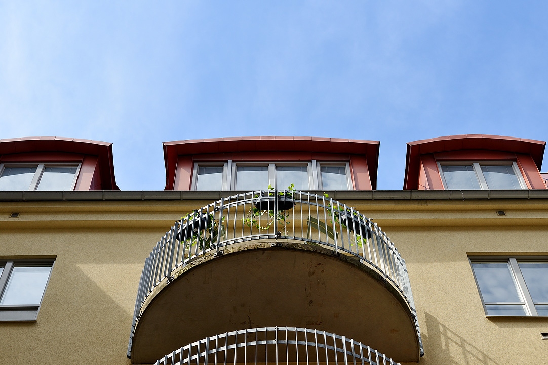 L'appartement au petit balcon rond