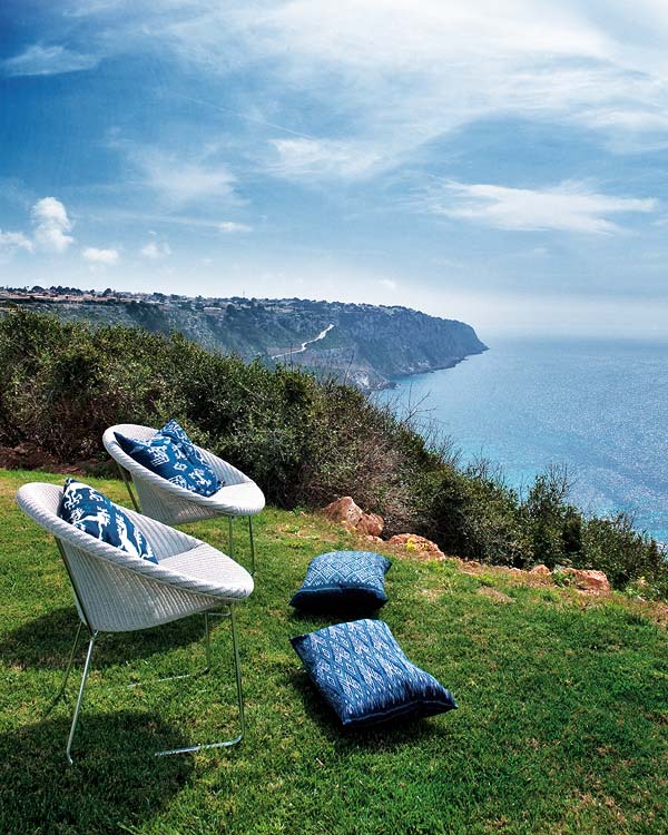 Une maison d'architecte face à la mer à Majorque