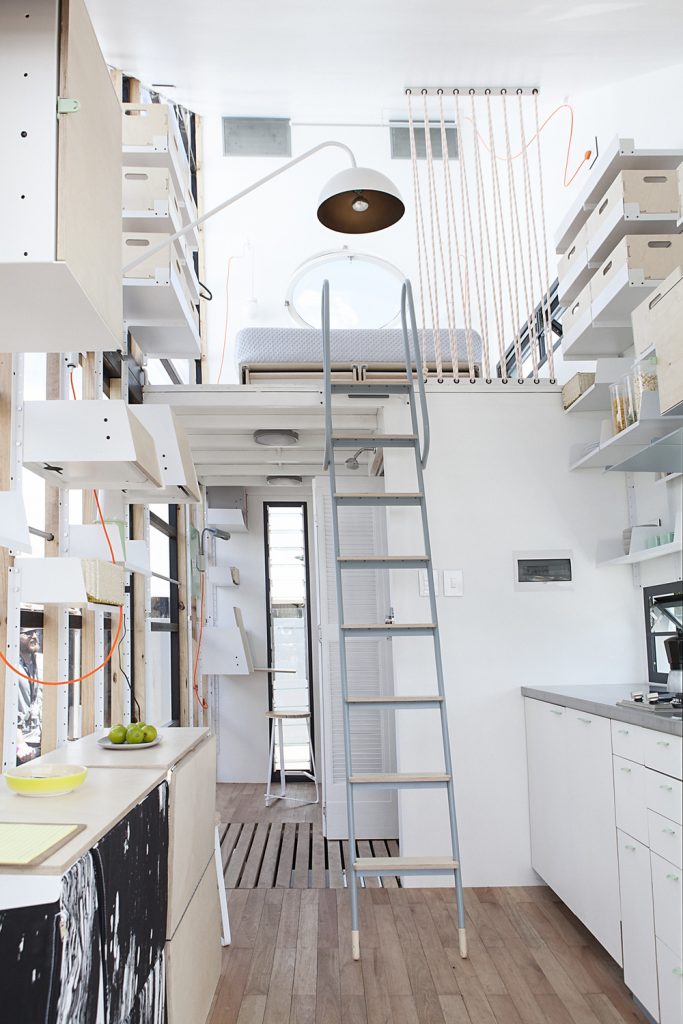 Une tiny house conçue comme un meuble en kit