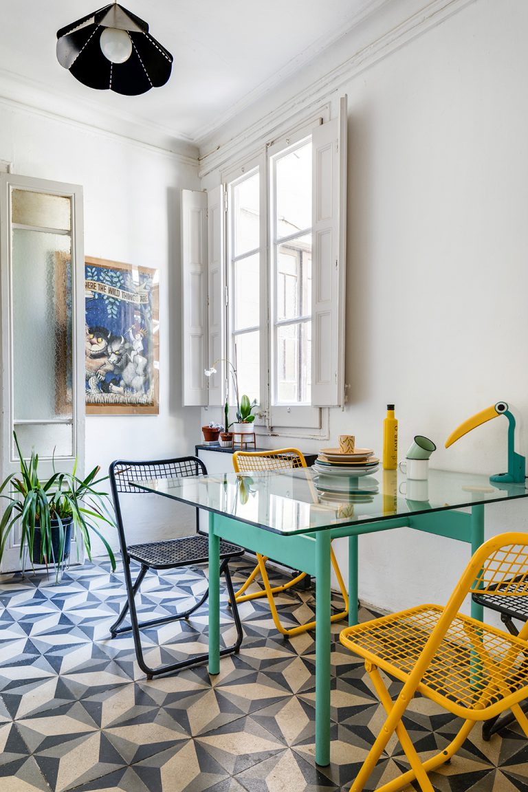 Un appartement au design moderniste et classique