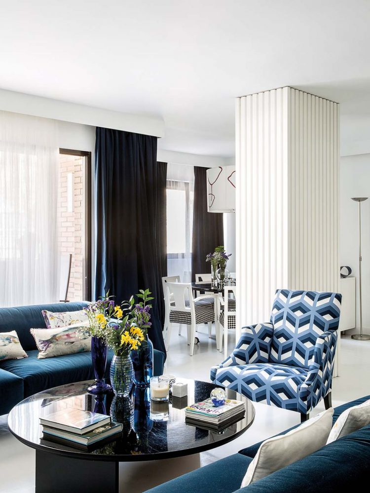 L'appartement bleu d'une designer d'intérieur