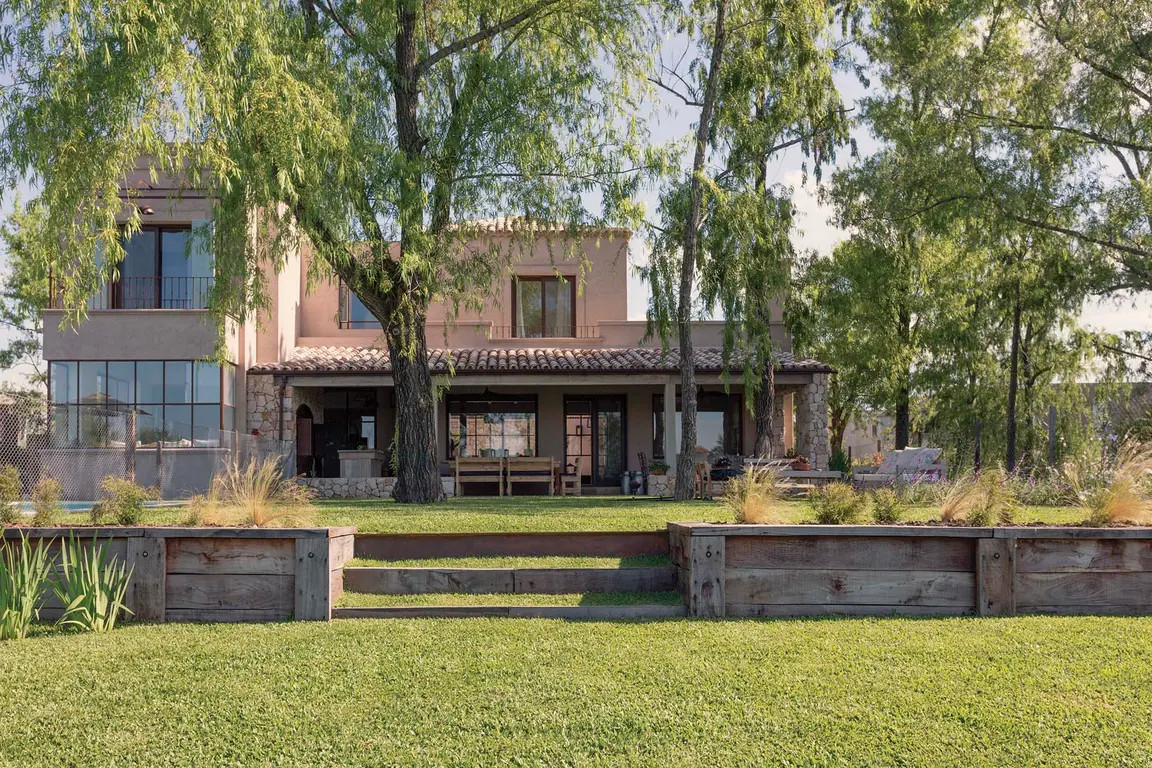 Une maison inspirée par la Toscane en Argentine