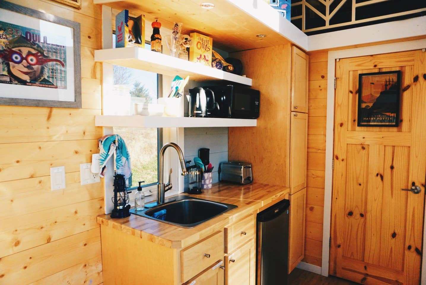 Cette tiny house de 29m2 est décorée sur le thème Harry Potter et est à ...