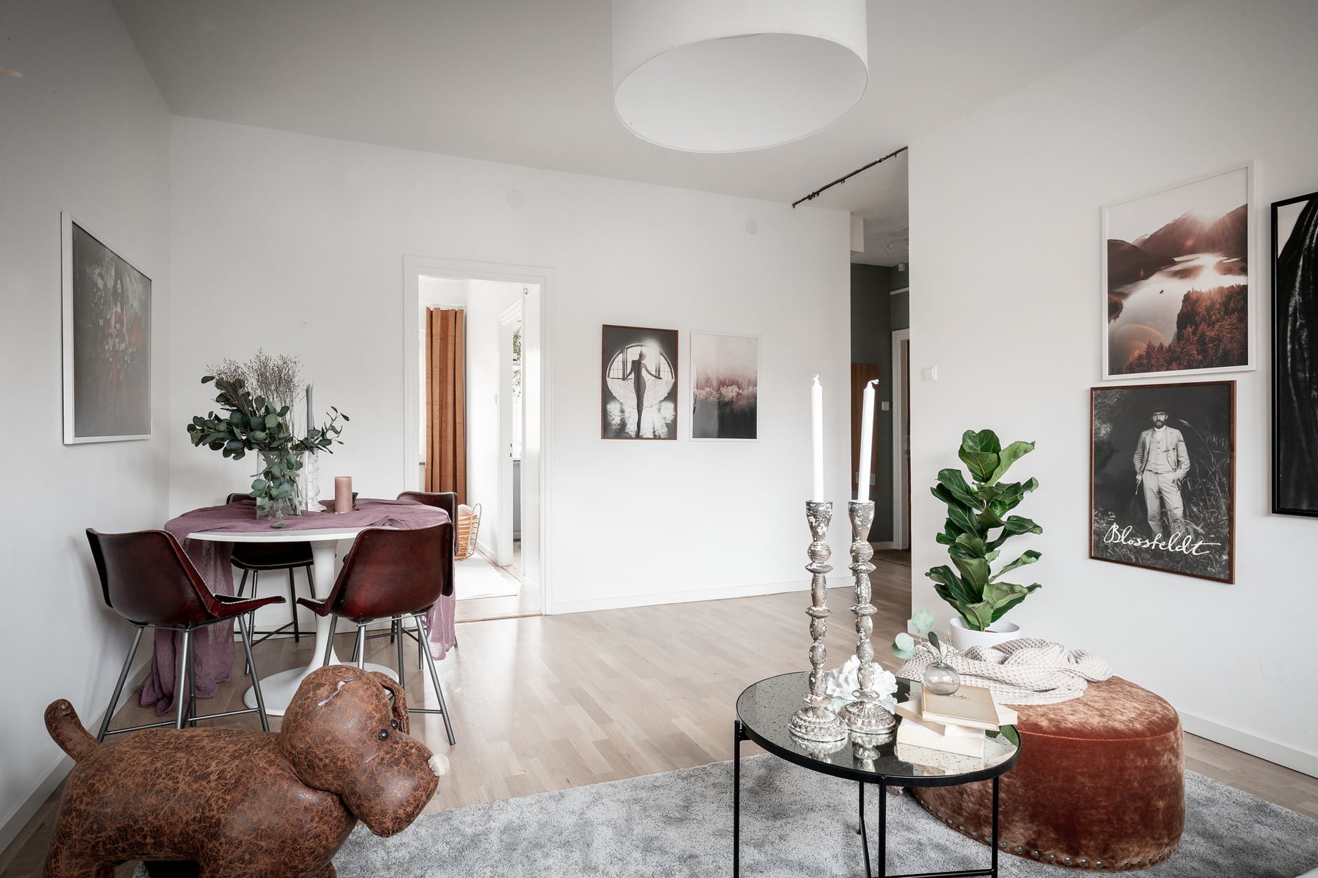 Grâce à sa décoration élégante cet appartement de 3 pièces de 55m2 ...