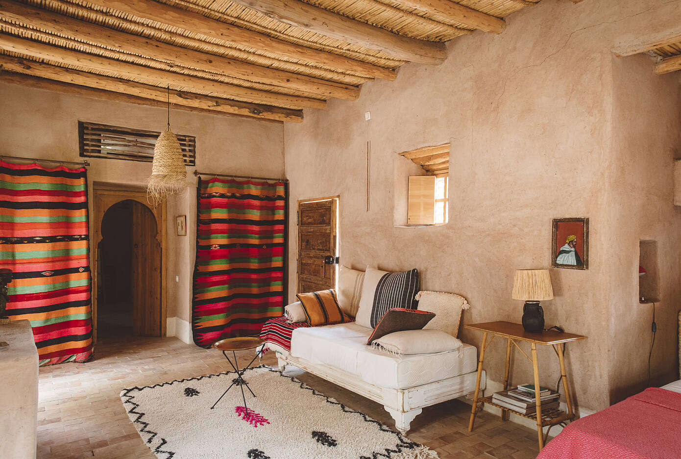 Cette maison berbère à la décoration authentique et contemporaine est l ...