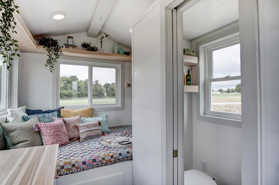Cette tiny house à la décoration bohème fait moins de 10m2