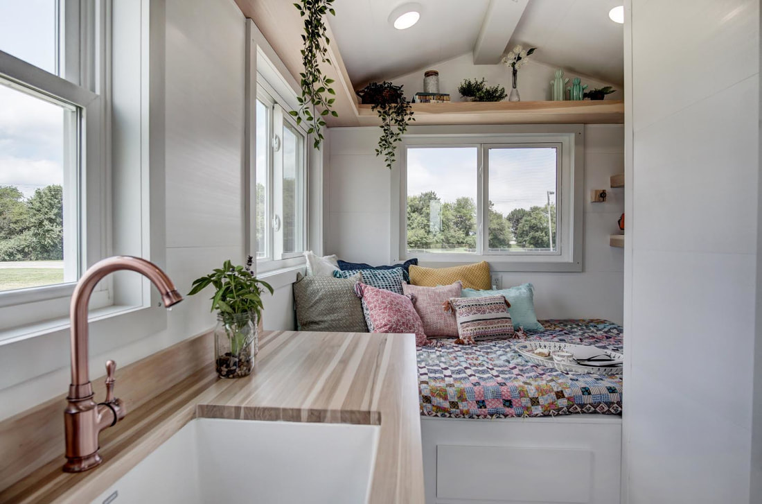 Cette tiny house à la décoration bohème fait moins de 10m2