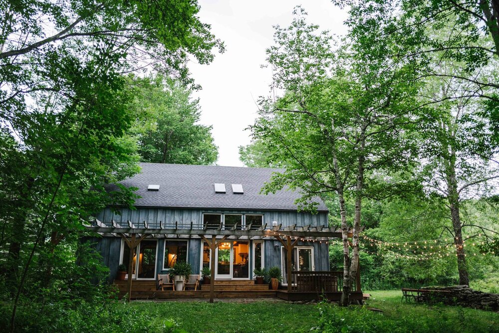 La rénovation d'une grange en pleine nature