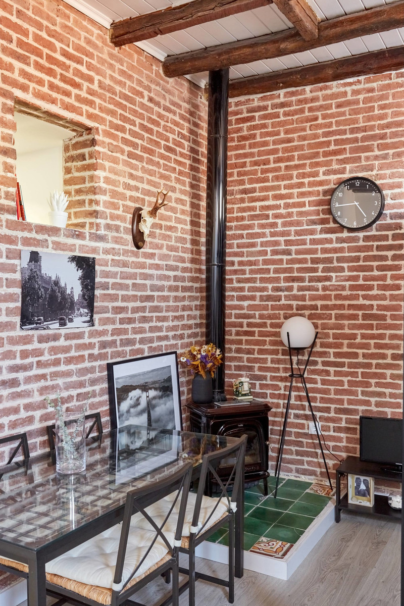 Un mini loft de 30m2 à l'esthétique industrielle à Madrid