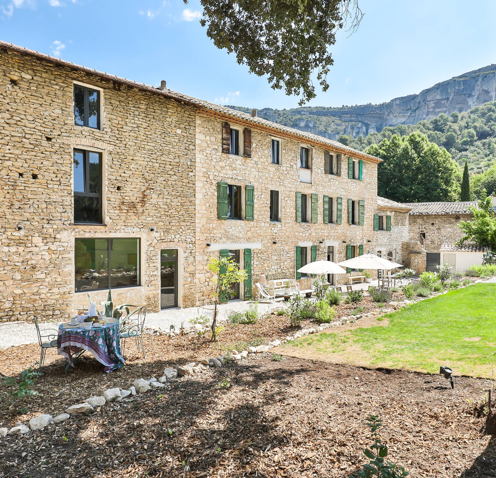La Bastide Saint Martin, une maison de pierres en Provence