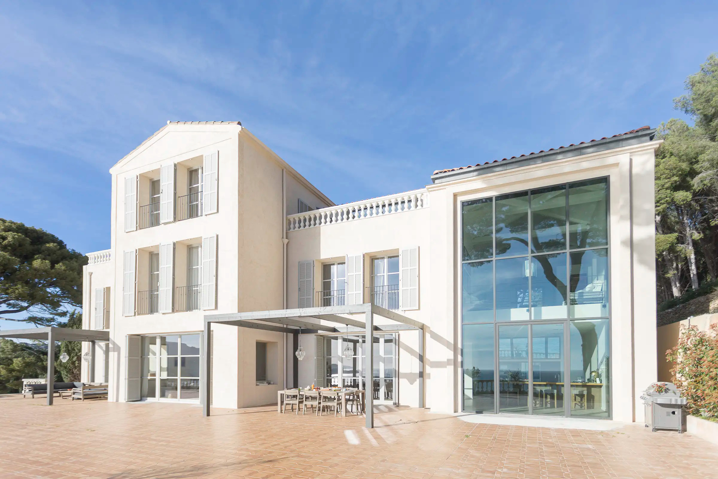 Une villa contemporaine avec vue sur les calanques de Cassis