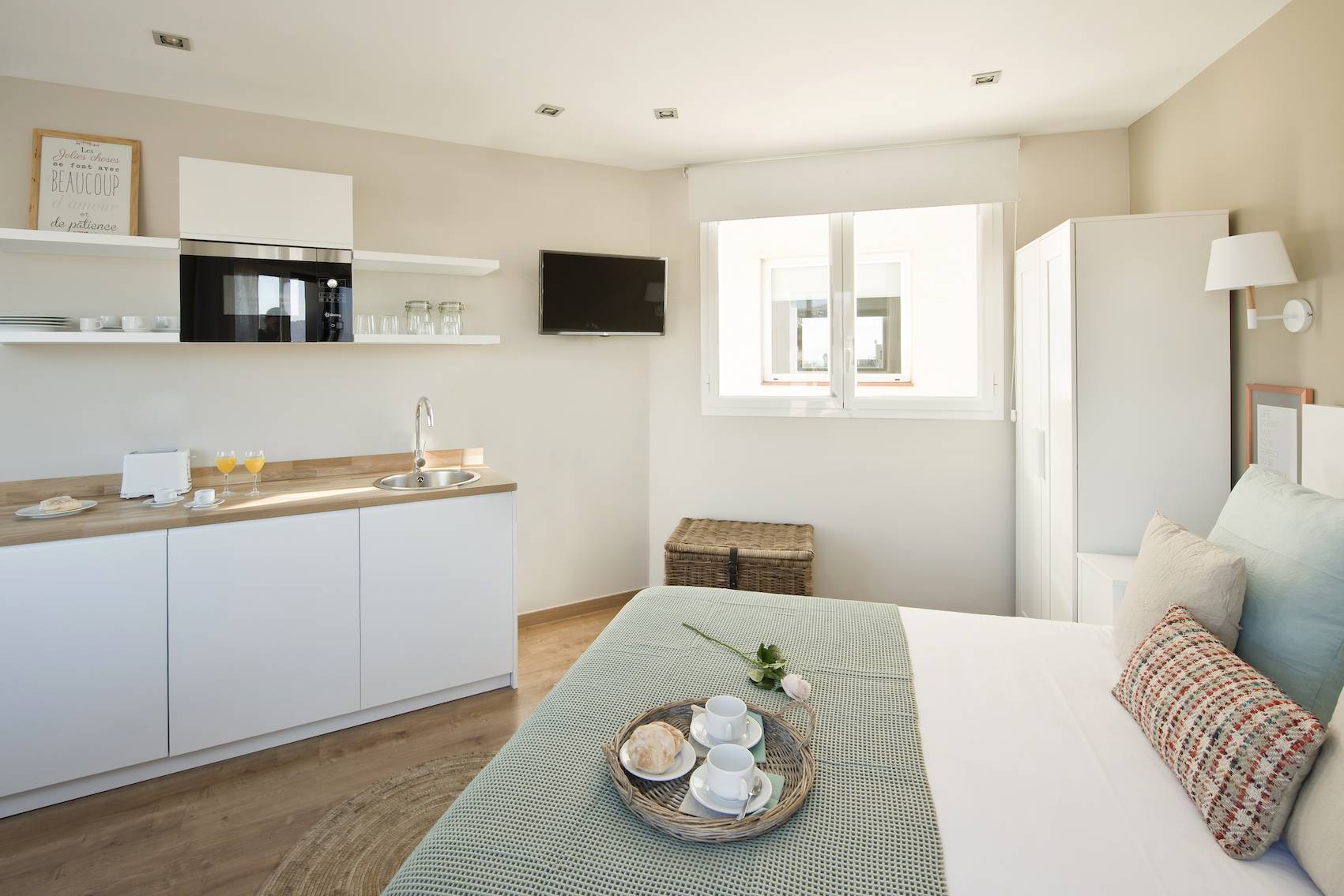 Un mini appartement de 16m2 avec terrasse bien aménagé (avec plan)