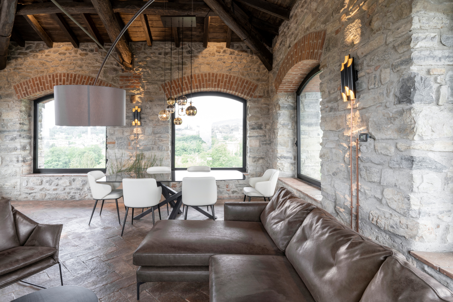 La rénovation contemporaine d'une belle demeure ancienne en Italie