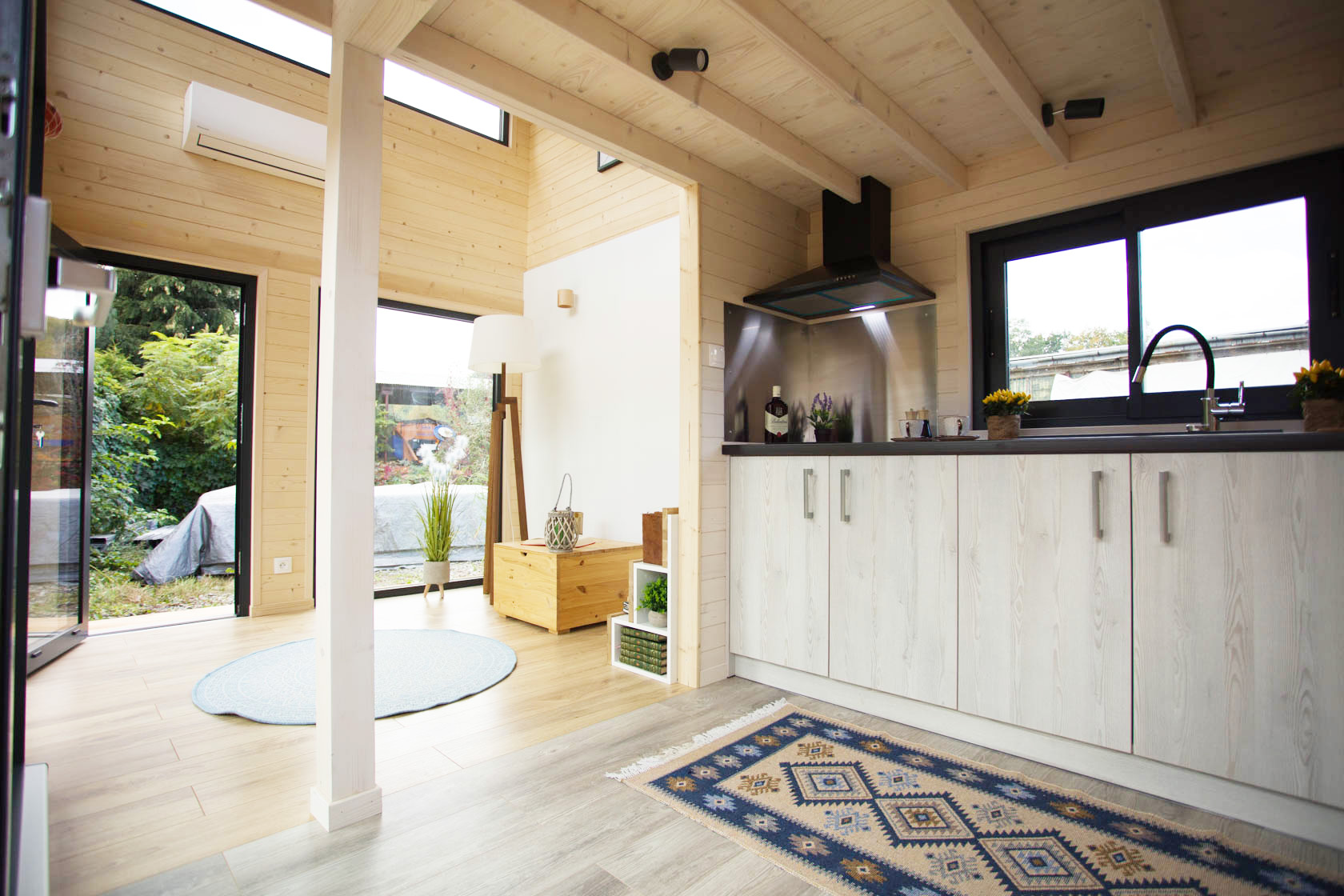 Cette mini maison en bois de 30m2 est française et écologique