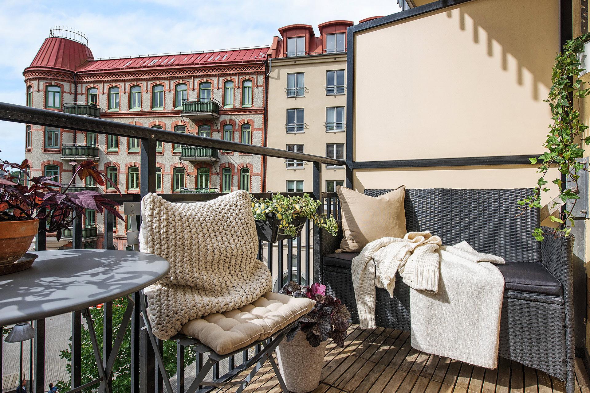 Un appartement de 85m2 aux lignes classiques à la décoration neutre