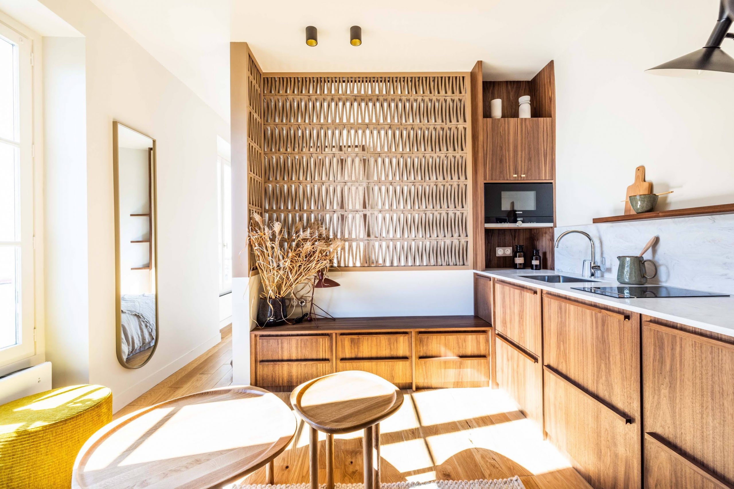 Un appartement de 23m2 à Paris au design raffiné et novateur